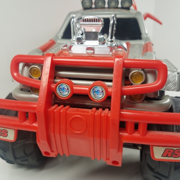 Radio Shack | Toys | Vintage Radioshack Grinder Remote Control Truck ...